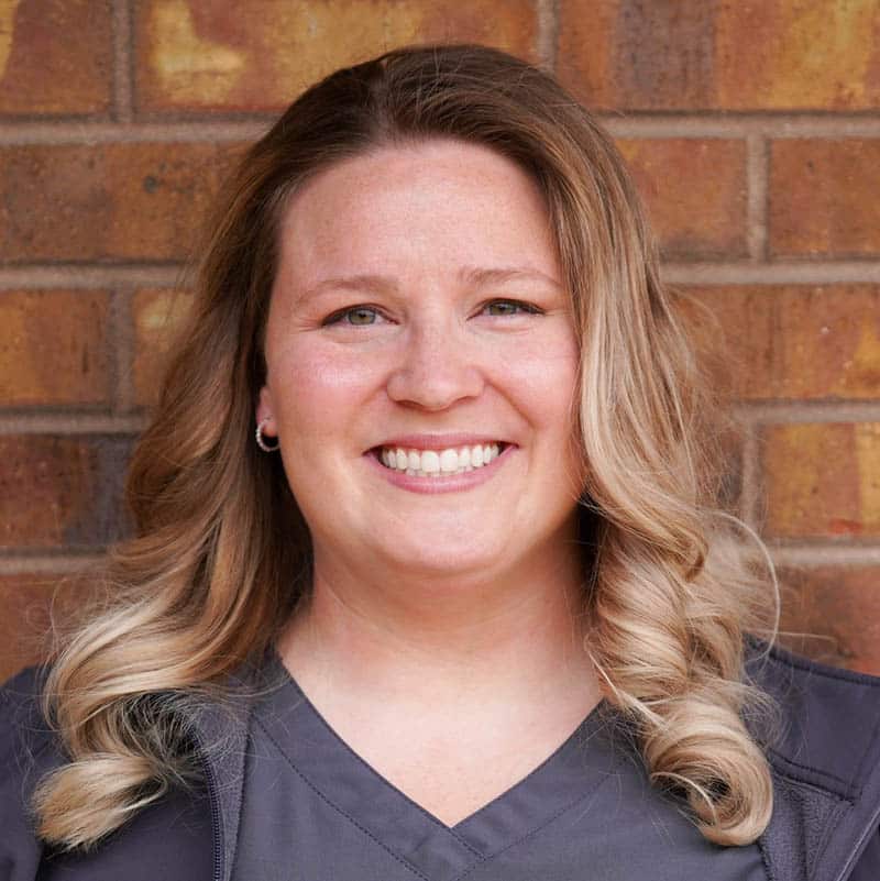 Meet Our Vet Team | Arrowhead Animal Hospital